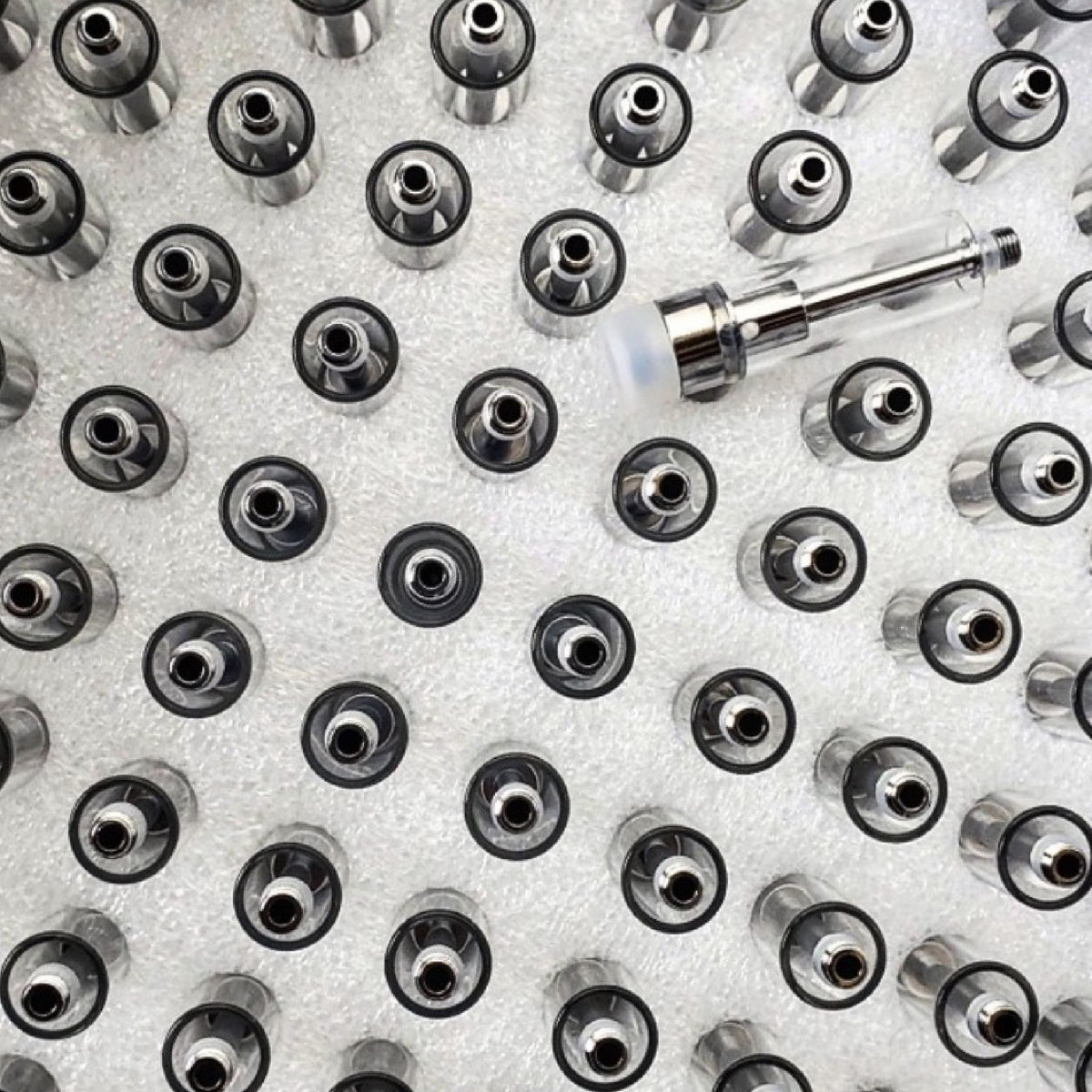 Elevate Your Live Resin Experience with Creative Labz THC Vape Cartrid ...